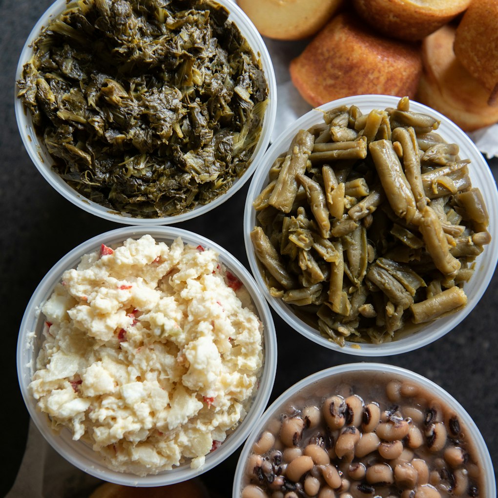 Serving up consistent marketing for Wade's Restaurant | ALINE